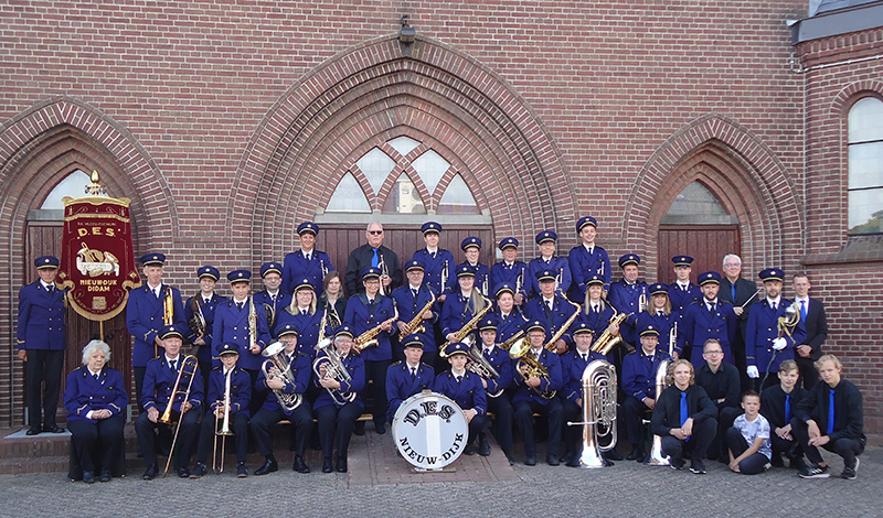 Muziekvereniging DES gaat terug naar de jaren tachtig | De Diemse Courant
